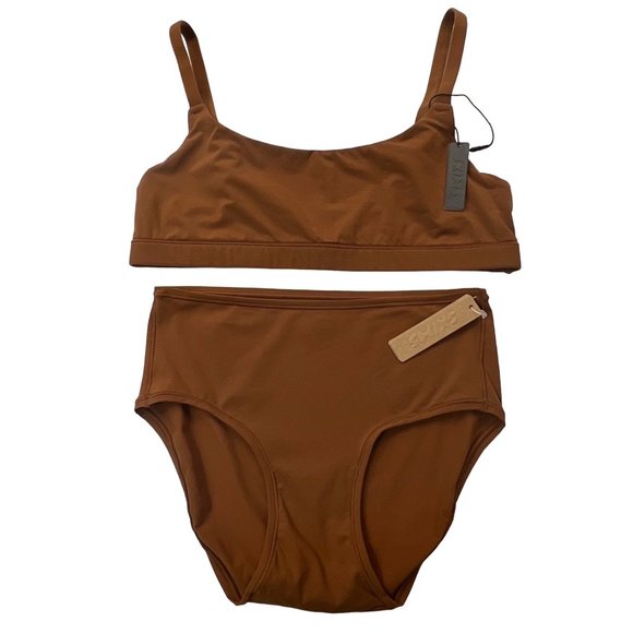 SKIMS | Intimates & Sleepwear | Skims Fits Everybody Scoop Neck ...